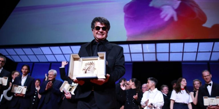 Jafar Panahi triumphs in Cannes with "A Simple accident": golden palm ...